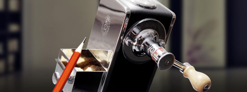 How to use your El Casco Pencil Sharpener - El Casco